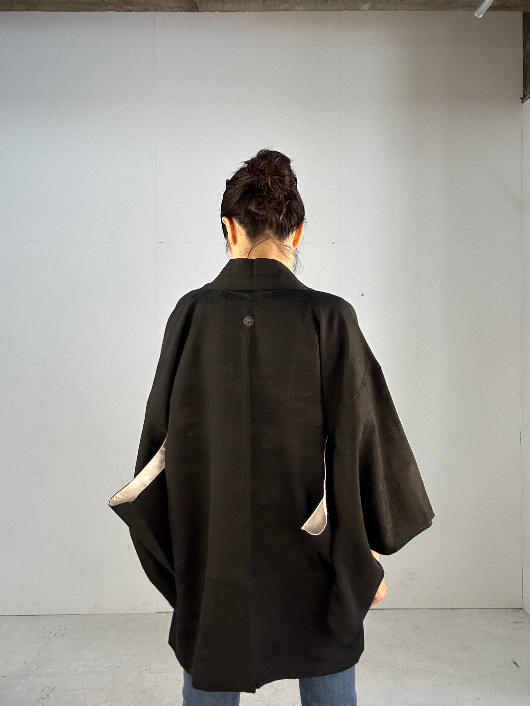 VINTAGE BLACK HAORI – MACHIKO KIMONO Japanese Kimonos, Vintage & Upcycled