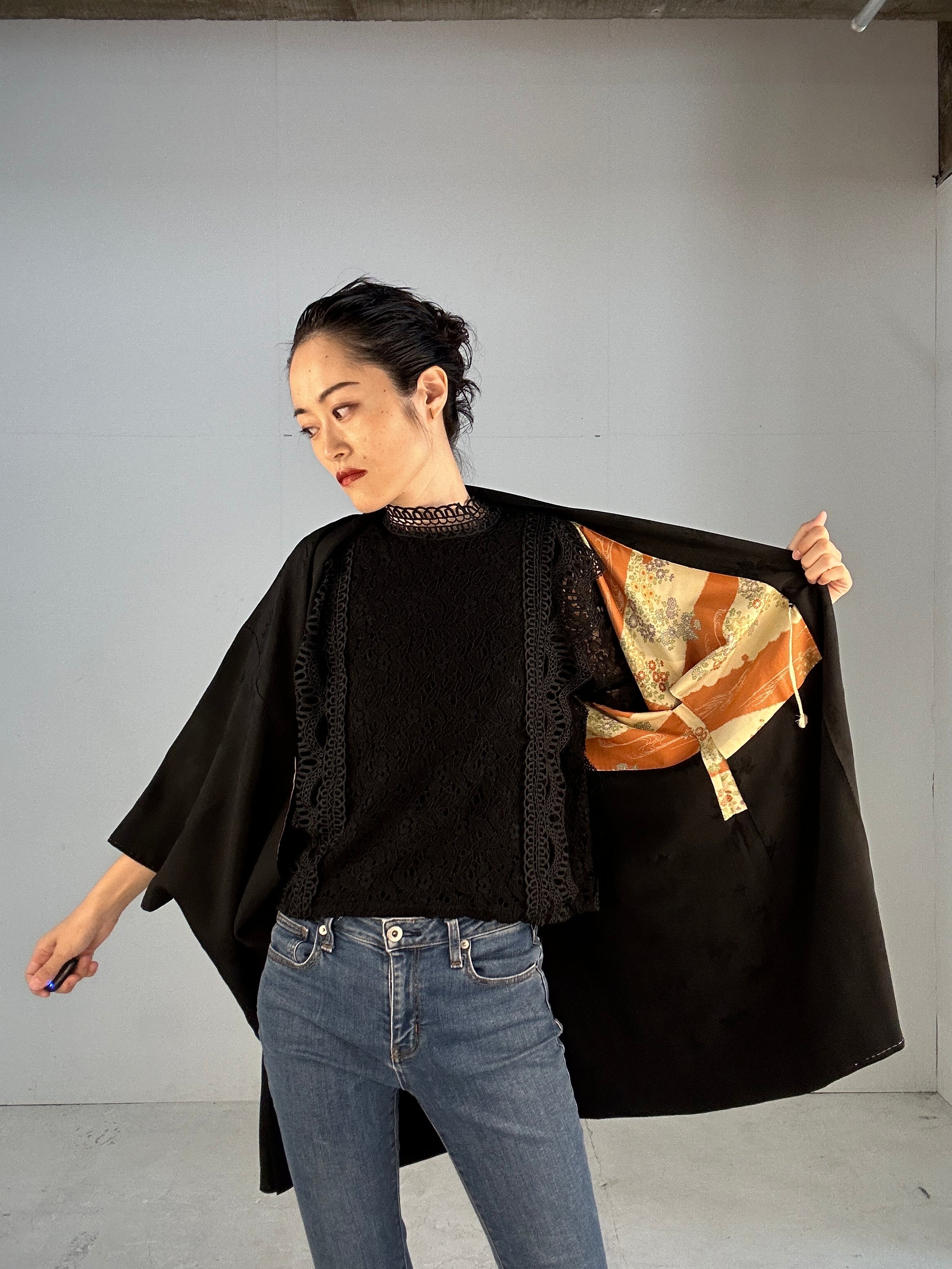 BLACK HAORI "beautiful antique lining ground pattern” – MACHIKO KIMONO ...