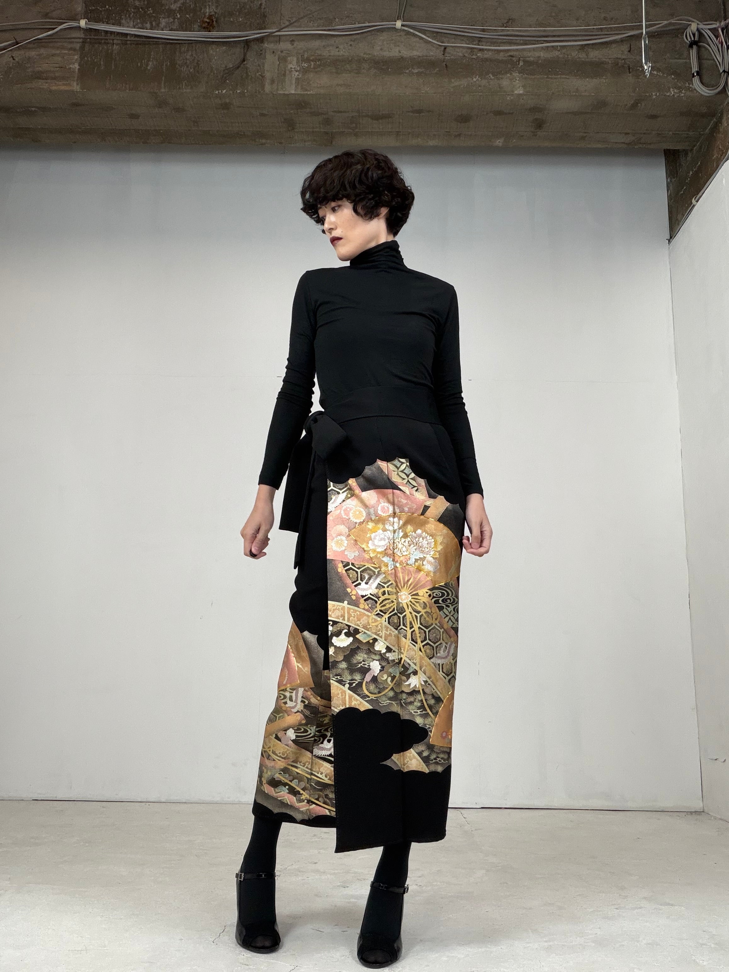 EDO-ZUMA SKIRT UPCYCLED FROM JAPANESE KIMONO "014" – MACHIKO KIMONO ...