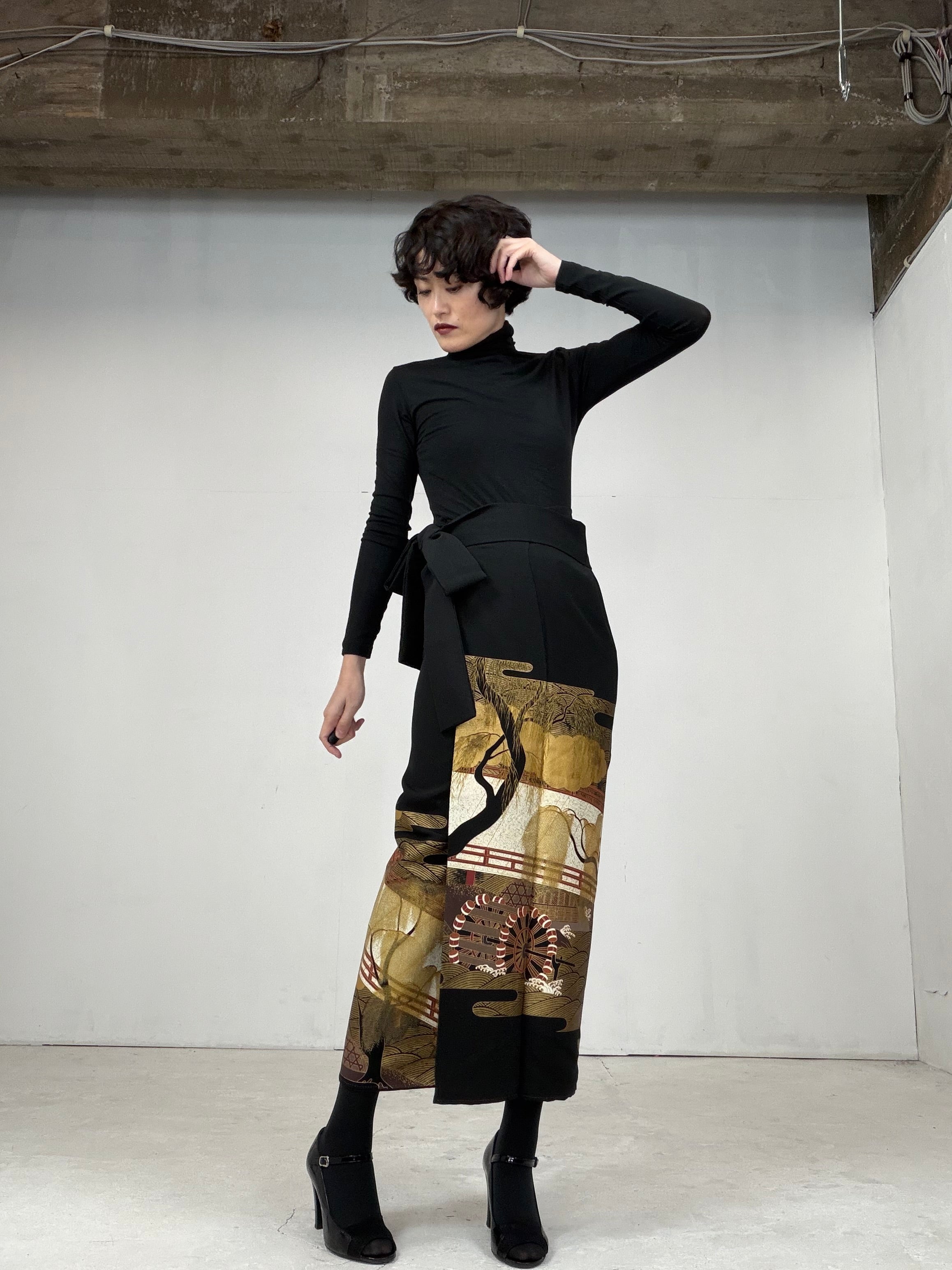 EDO-ZUMA SKIRT UPCYCLED FROM JAPANESE KIMONO "012"*high-damage ...