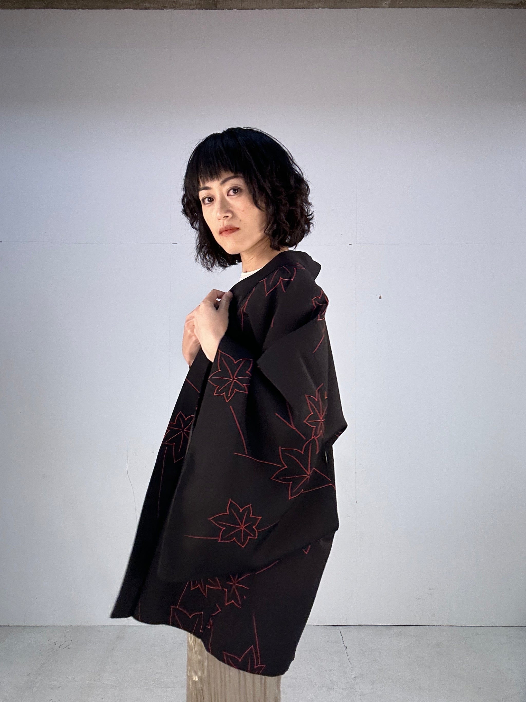 BLACK HAORI "kaede" – MACHIKO KIMONO Japanese Kimonos, Vintage & Upcycled